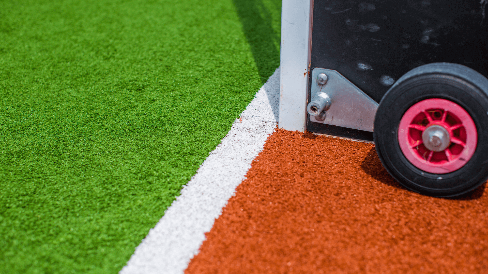 How to install synthetic grass on a sport Field of Play?